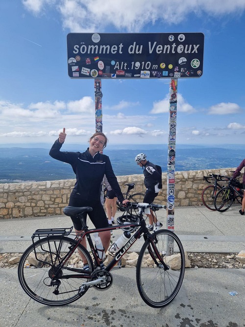 Amsterdam UMC, Locatie VUmc - Julia en Maureen terug van de Mont Ventoux